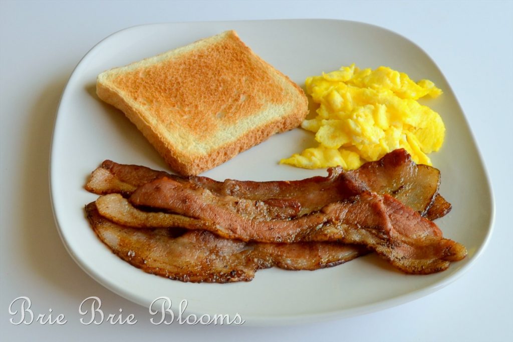 A Perfect Breakfast with Wright Brand Brown Sugar Flavored Bacon - Brie ...