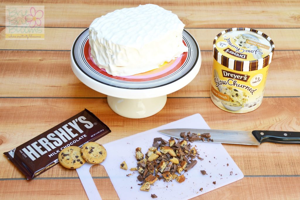 Layered Cookie Ice Cream Cake Recipe - Brie Brie Blooms