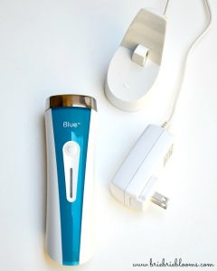 Tips to clear skin - in home blue light therapy for acne - Brie Brie Blooms