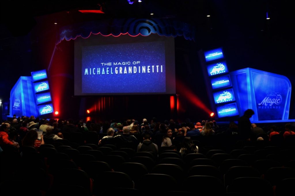 SeaWorld's Magic Weekends - Brie Brie Blooms