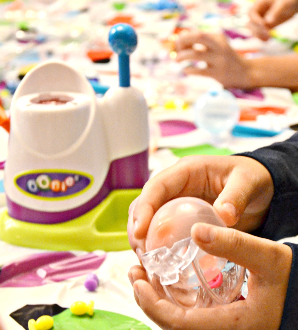 Oonies Holiday Crafts | Kids Ornament Ideas - Brie Brie Blooms